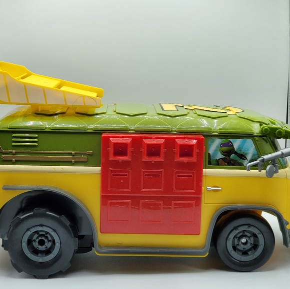 Nickelodeon | Toys | Teenage Mutant Ninja Turtles Party Van Without ...
